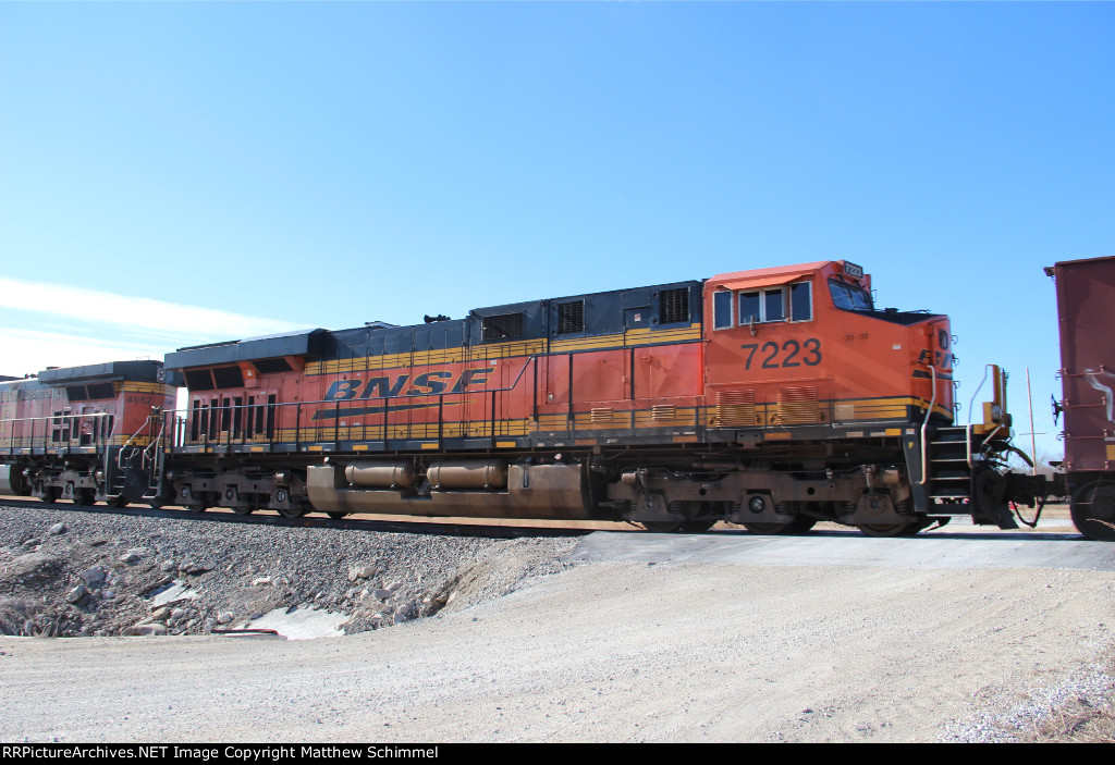 BNSF 7223